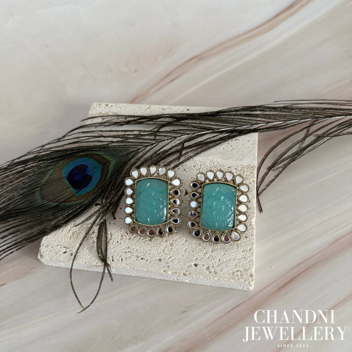 Jasum Studs | Earrings