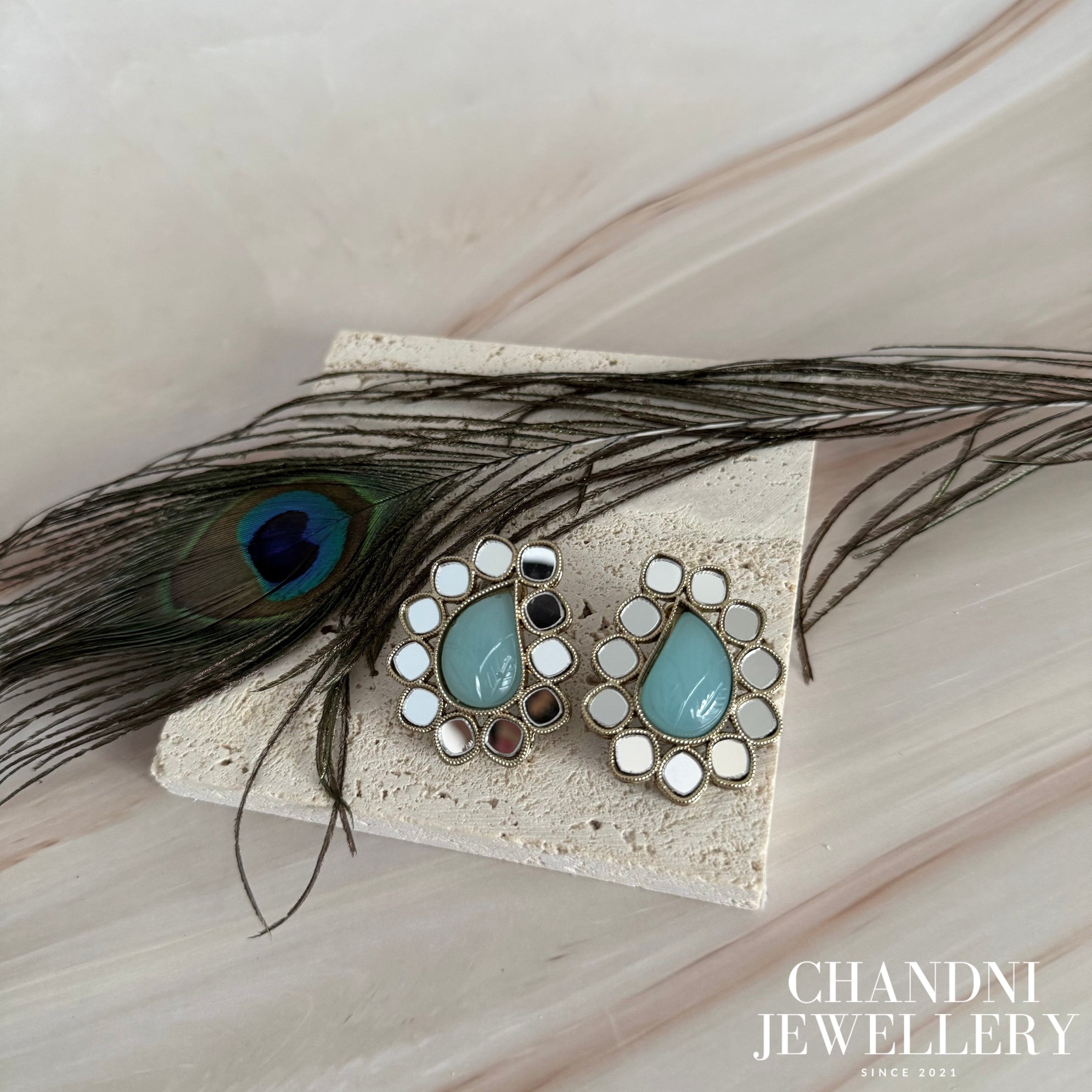 Jasum Studs | Earrings