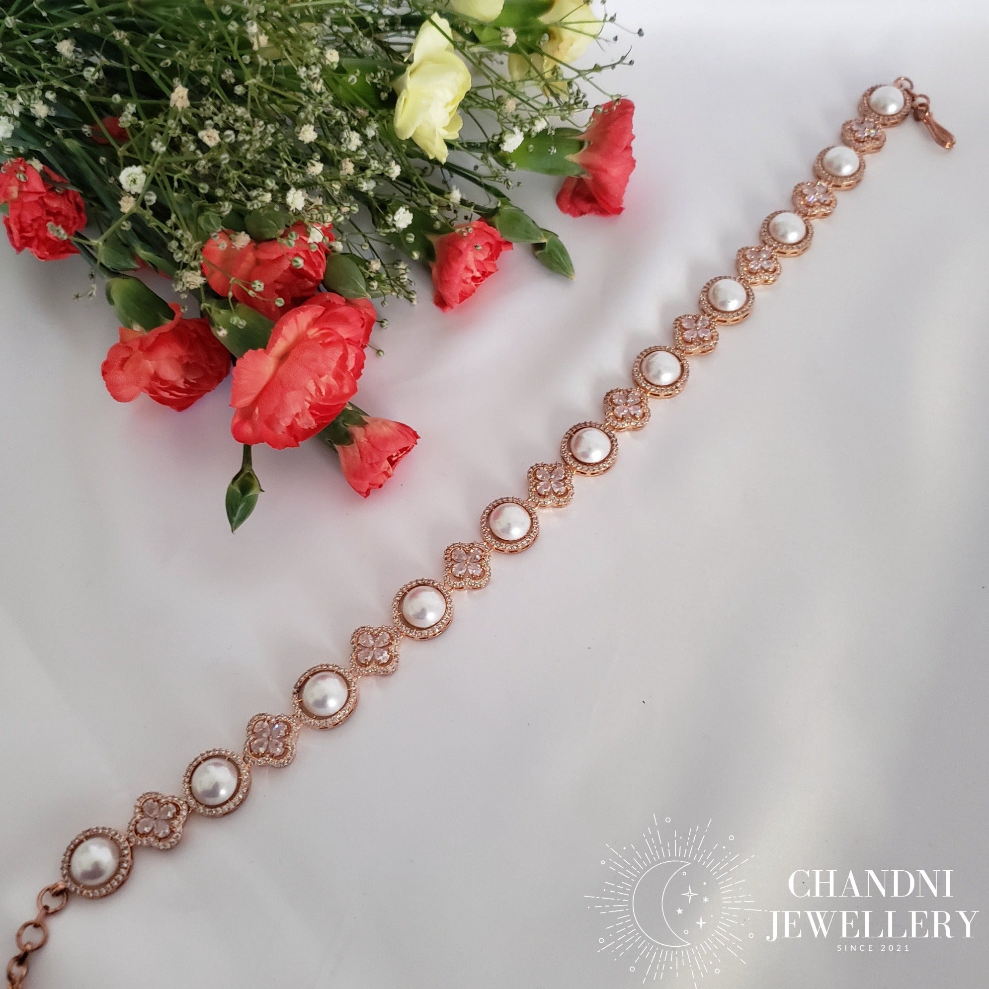 Roopini Sheeshphool | Mathapatti & Sheeshphool